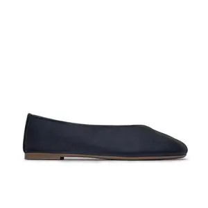 Bernardo Bernardo Footwear Meredith Ballet Flat Navy