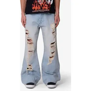 Mnml Distressed Kick Flare Jeans