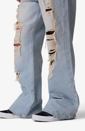 Mnml Distressed Kick Flare Jeans