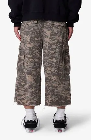 Mnml Extra Long Cargo Shorts