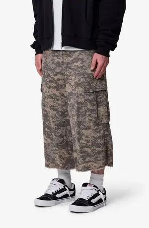 Mnml Extra Long Cargo Shorts