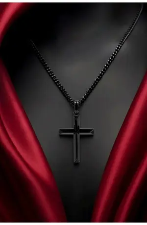 VINCERO Cross Pendant Necklace