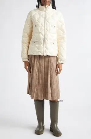 Moncler Lavaret Quilted Down Jacket - White