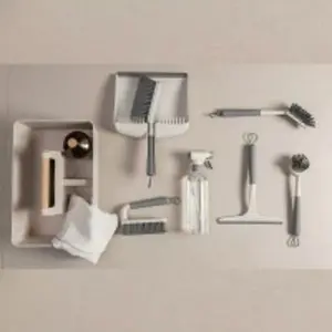 OU 8-piece Multipurpose Home Cleaning Tools Set