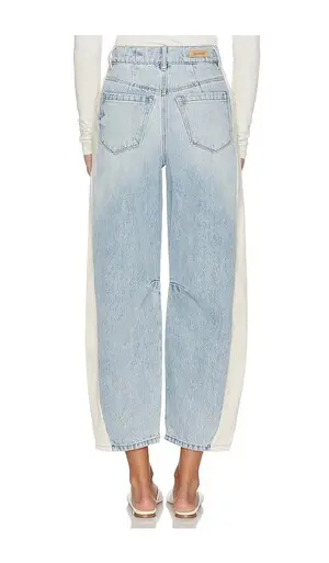 Blanknyc Barrel Leg Jean