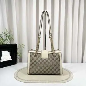 Gucci Leather Bag With Chain Strap
