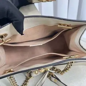 Gucci Leather Bag With Chain Strap