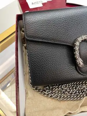 Gucci Leather Clutch With Chain Strap