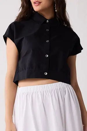 REISTOR Oversized Crop Shirt - Black
