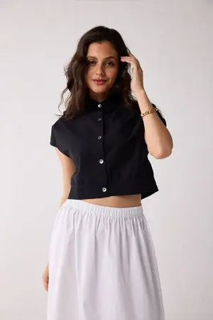 REISTOR Oversized Cropped Shirt With Cinched Waist