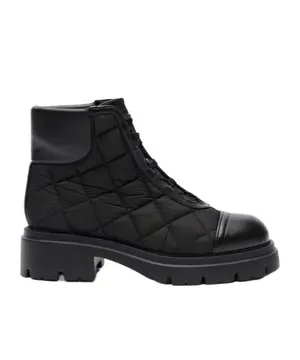 STUART WEITZMAN Hudson Quilted Hiker Bootie