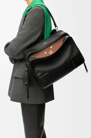 Loewe Large Lion Intarsio Amazona 180 Bag - Black