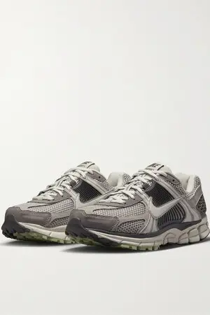 Nike Zoom Vomero 5 Sneakers - Gray