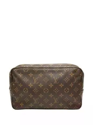 LOUIS VUITTON Monogram Trousses Toilette 28 Clutch Bag