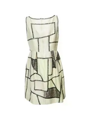 Oscar De La Renta Sleeveless Embroidered Dress