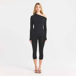 SKIMS Asymmetrical Top | Black | | Cupro Jersey - Obsidian