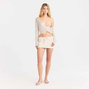 SKIMS Deep Plunge Top | Black | Medium | Slinky Knit - Buff