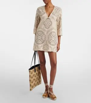 Valentino Garavani Vlogo N/s Medium Raffia Tote Bag