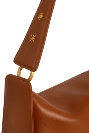ESTHERA 10am Maxi Leather Shoulder Bag - Caramel