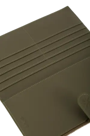 ESTHERA Leather Passport Holder - Green