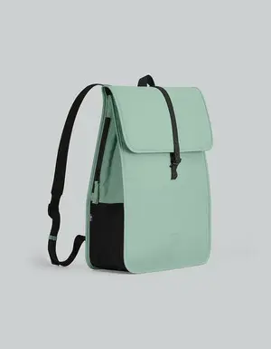 GASTON LUGA Däsh 16" Backpack - Muted Mint