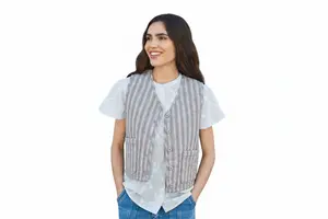 69206 Quilted And Reversible Vest - Scribble