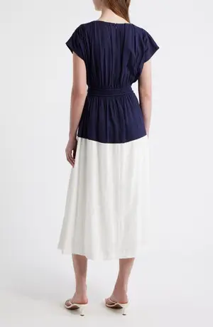 ZOE AND CLAIRE Colorblock Pleat Tie Belt Dress