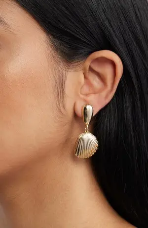 Nordstrom Scallop Shell Drop Earrings