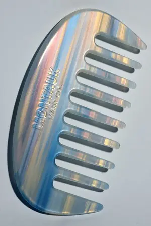 MONTAUK HAIR CO Wide-tooth Ocean Comb