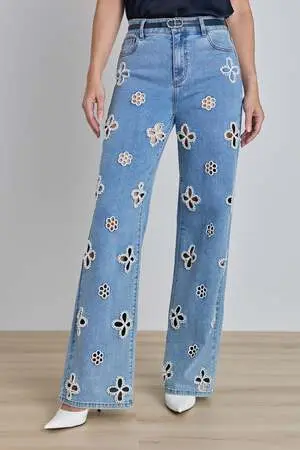 THE NOLI SHOP Kaia Pearl High Rise Jean - Medium Blue