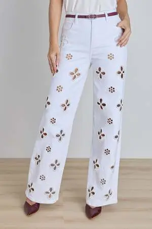 THE NOLI SHOP Kaia Pearl High Rise Jean - White