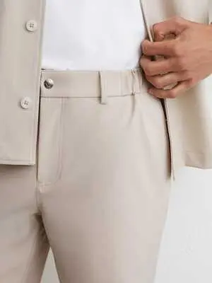 REISS Technical Stretch Shorts - Stone