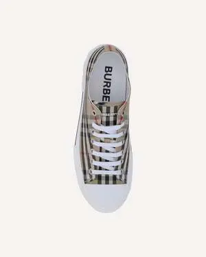 Burberry Tnr Jacke Sneakers - Brown