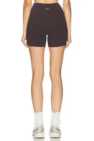 437 The Essentials Short