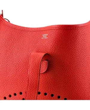 Hermès Gm Evelyne Bag Gen Iii Clemence - Red
