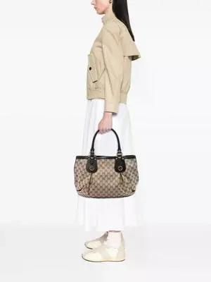Gucci Gg Canvas Scarlett Tote Bag