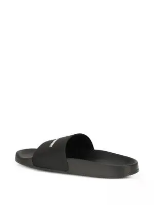 Fred Perry Logo Print Slides