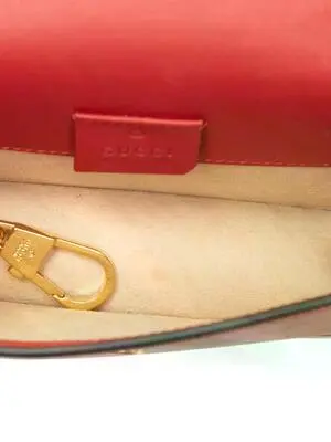 Gucci Sylvie Chain Crossbody Bag - Red