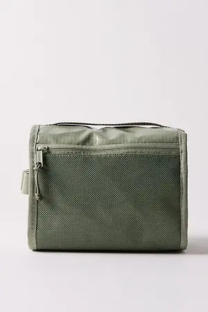 CALPAK Terra Hanging Toiletry Bag