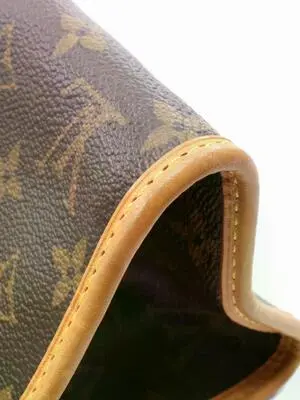 LOUIS VUITTON Popincourt Tote Bag