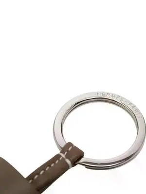 Hermès Carmen Ring Key Chain In Lambskin - Brown