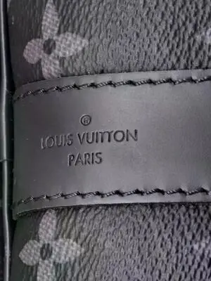 LOUIS VUITTON Keepall Bandoulière 55 Travel Bag - Black