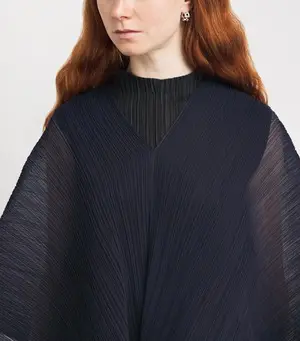 Issey Miyake Madame-t May Stole