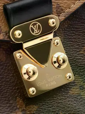 LOUIS VUITTON Pochette Métis Mm Handbag