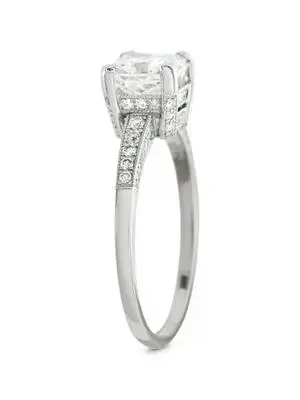 LB EXCLUSIVE Platinum Diamond Ring - Silver