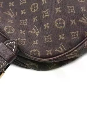 LOUIS VUITTON Saumur Monogram Shoulder Bag