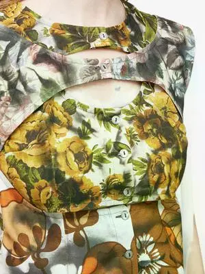 RAVE REVIEW Floral Print Cut-out Top