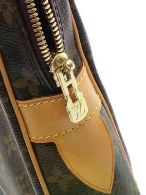 LOUIS VUITTON 2007 Voyage Briefcase