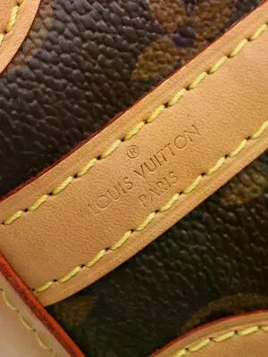 LOUIS VUITTON Monogram Noé Bucket Bag