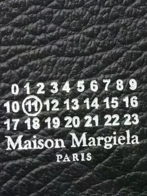 MAISON MARGIELA 2020s Four Stitch Trifold Wallet - Black